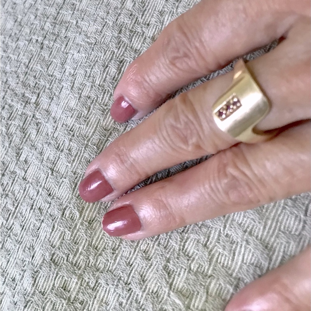 14k Solid Gold Vintage Modernist Ring - Gem